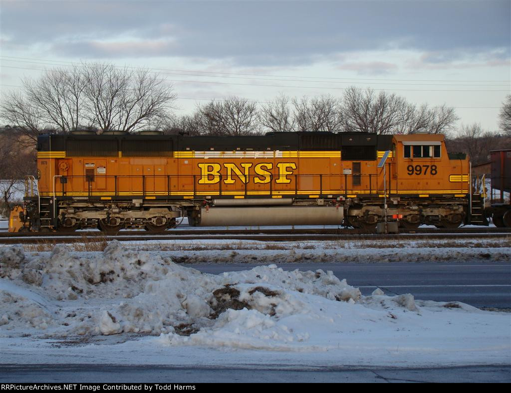 BNSF 9978
